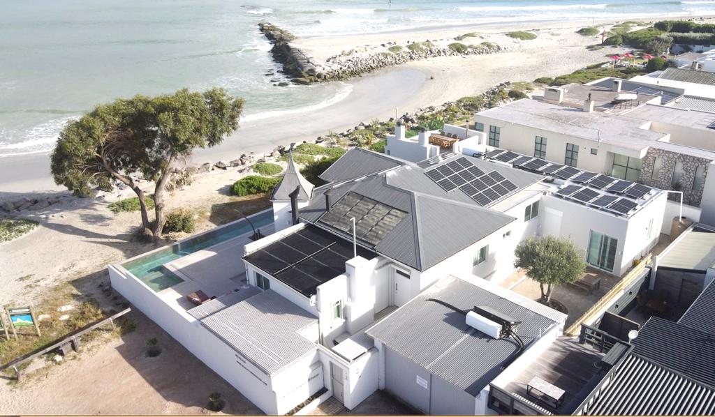 Beach Tower House & Beach Front Cottage